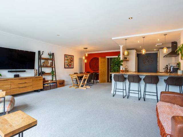 Narrow Street, London E14, 2 bed flat to rent, £2,750 pcm | PrimeLocation
