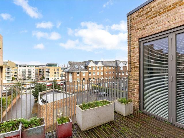 Narrowboat Avenue, Brentford TW8, 3 bed end terrace house to rent, £3,500 pcm | PrimeLocation