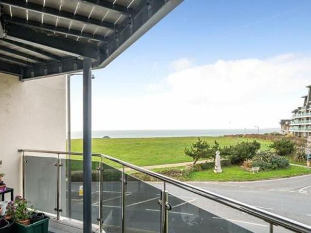 Narrowcliff, Newquay, 2 Bedroom Apartment
