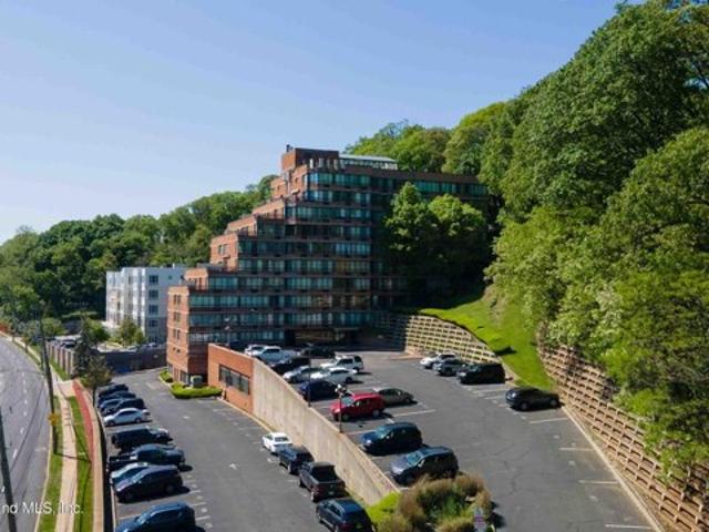 Narrows Rd N Apt,staten Island, Condo For Sale