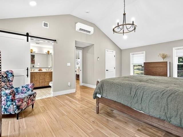Narrows Rd, Westminster, Home For Sale