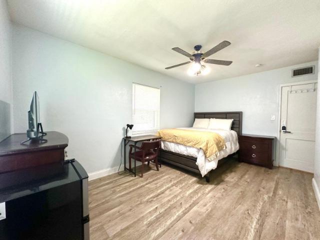 NAS Ortega River House, 4 members only, TVs & Mini