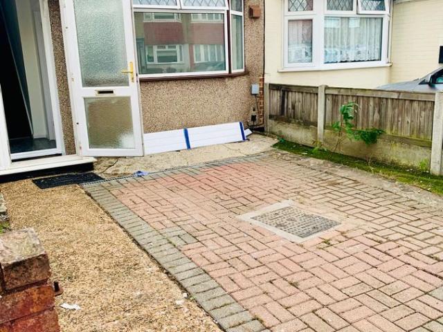 Naseby Road, Dagenham RM10, 3 bed semi detached house to rent, £2,075 pcm | PrimeLocation