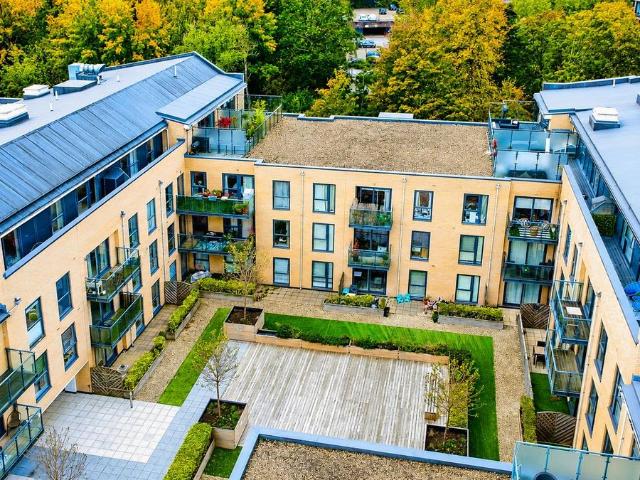 Nash Mills Wharf, Hemel Hempstead HP3, 1 bed flat to rent, £1,250 pcm | PrimeLocation