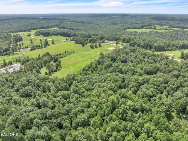 Nashville Hwy, Deer Lodge, TN 37726