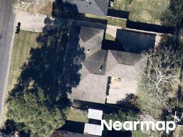 Nassau Dr