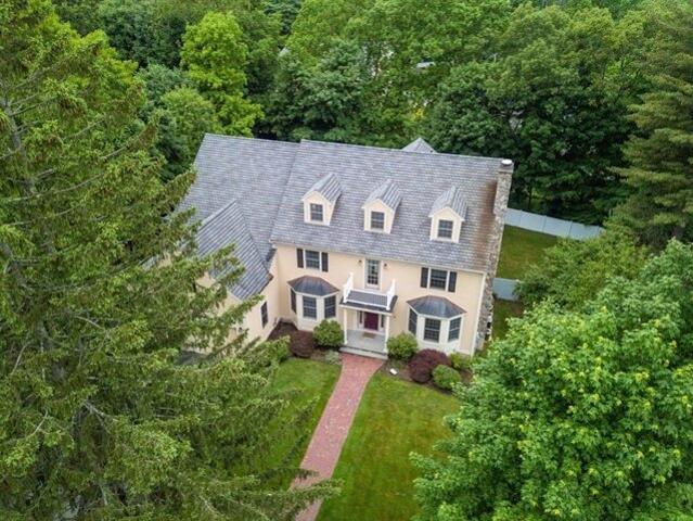 Nassau Dr, Winchester, Home For Sale