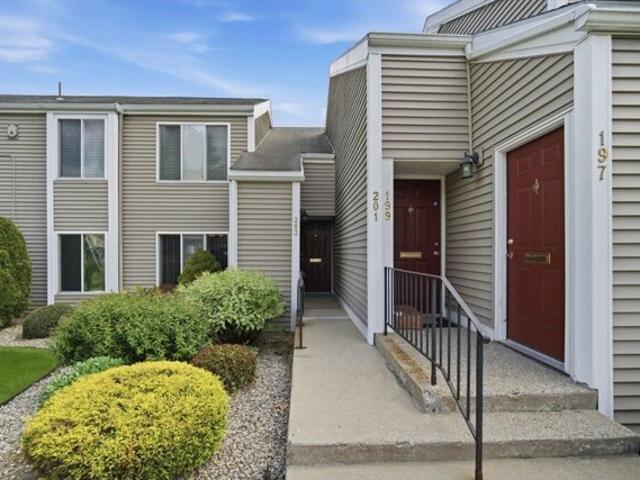 Nassau Dr Unit,springfield, Condo For Sale