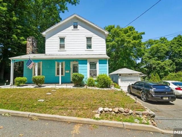Nassau St, North Haledon, Home For Sale