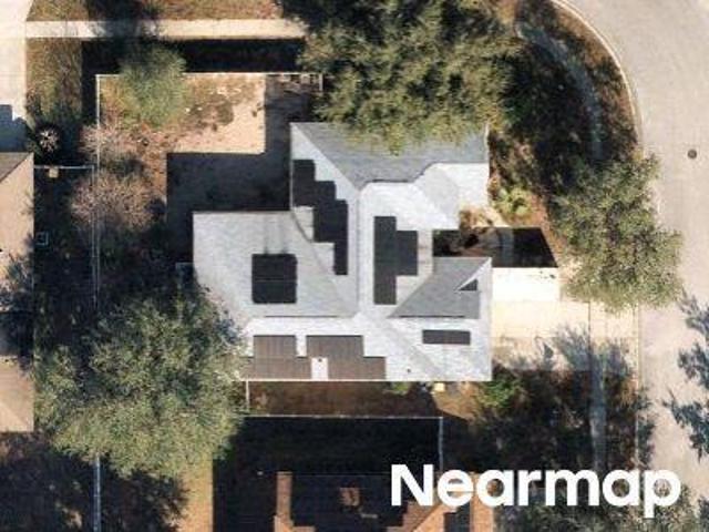 Natural Oaks Dr