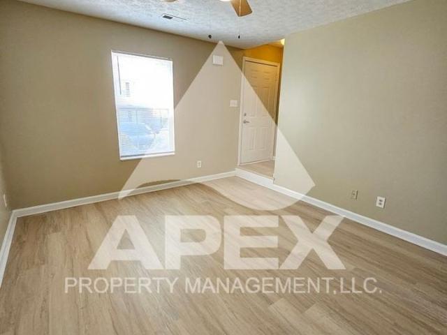 Nature View Condominiums 3 Bedroom Condo for Rent at 1841 Sweet View Way, Knoxville, TN 37931