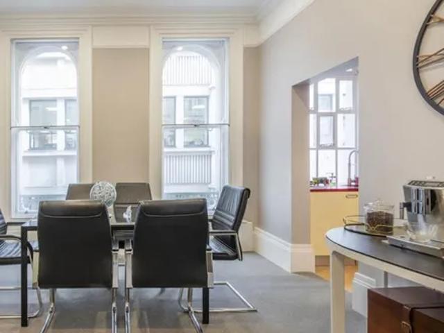 NatWest, Piccadilly, London, W1J 0LA, United Kingdom | 1 bed apartment for rent #138510749 | Rentberry