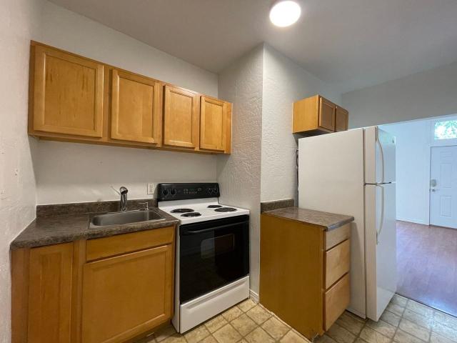 Natalie Apartments! 1 Bedroom Apartment for Rent at 1412 N Post St, Spokane, WA 99201 Emerson Garfield