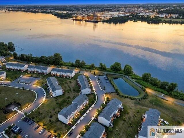 Nathan Dr, Cinnaminson, Condo For Sale