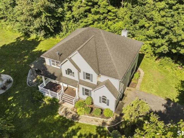 Nathan Hale Ct, Cheshire, Home For Sale