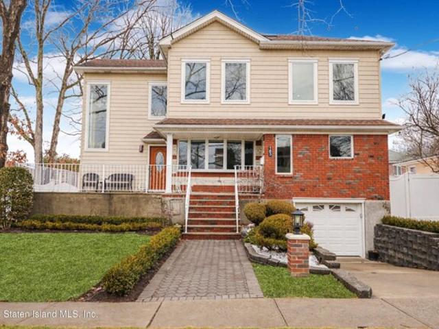 Natick St, Staten Island, Home For Sale