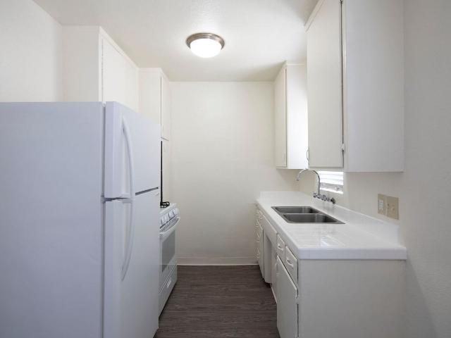 National Ave. Apartments in The Heart of San Diego! 2 Bedroom Apartment for Rent at 3933 National Ave, San Diego, CA 92113 Southcrest