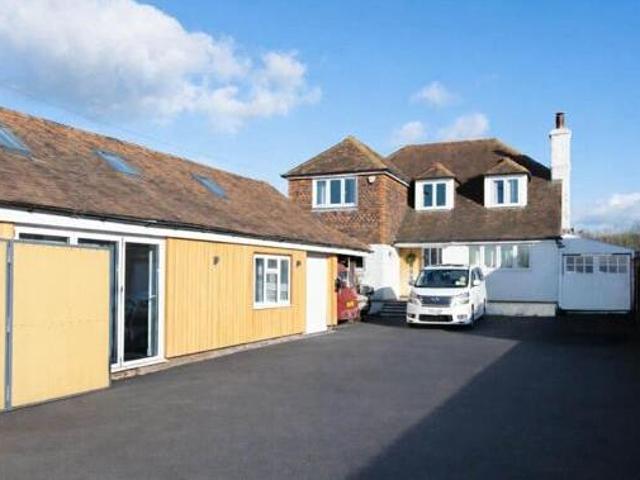 Nats Lane, Ashford, 5 Bedroom Detached