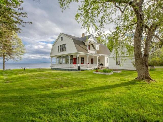 Navy Street Ext, Searsport, Home For Sale