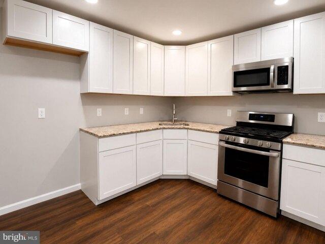 Navajo Ct, Galloway Township, Condo For Sale