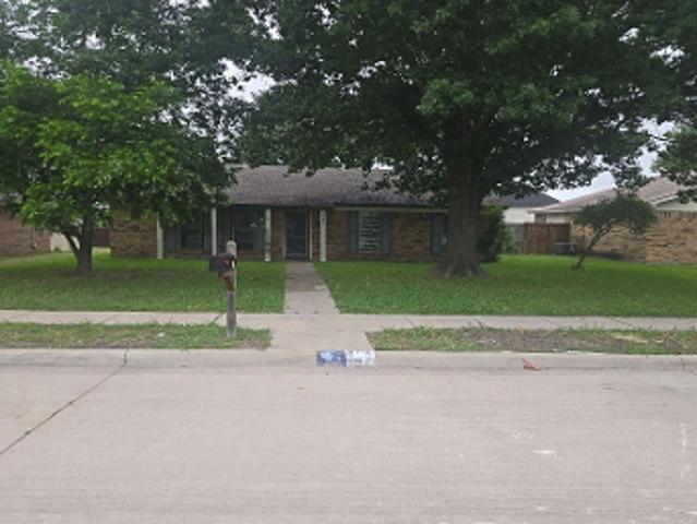 Navasota Dr