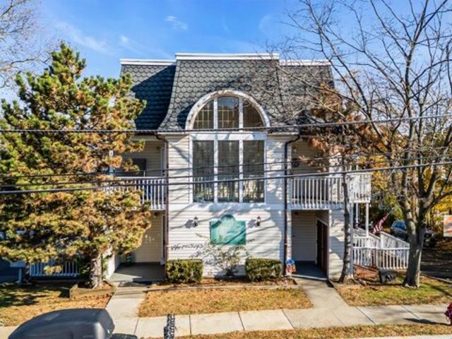Navesink Ave Apt,highlands, Condo For Sale