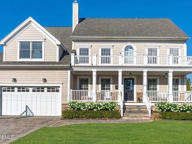 Navesink Dr, Monmouth Beach, Home For Sale