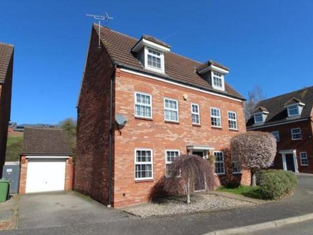 Navigation Drive, Glen Parva, 5 Bedroom Detached