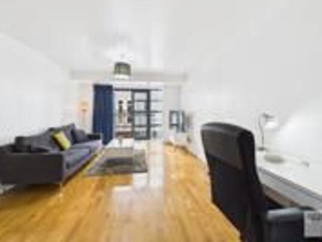 Navigation House: Piccadilly