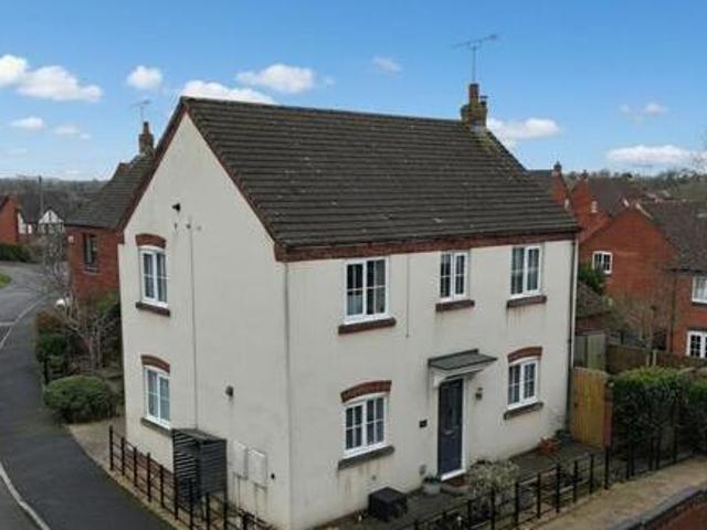 Navigation Loop, Stone, 3 Bedroom Detached