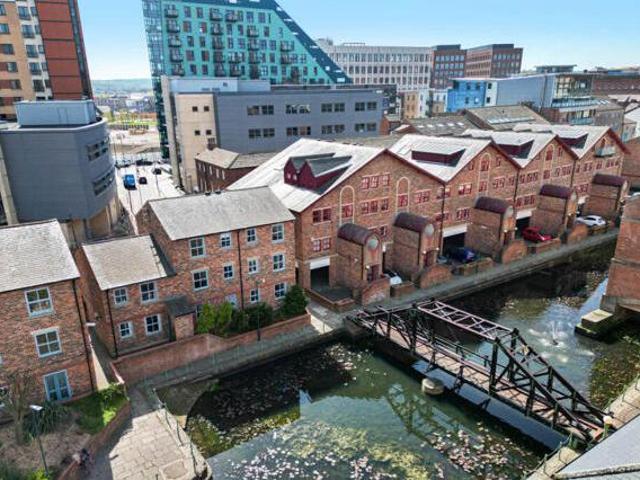 Navigation Walk, Leeds, 1 Bedroom Apartment