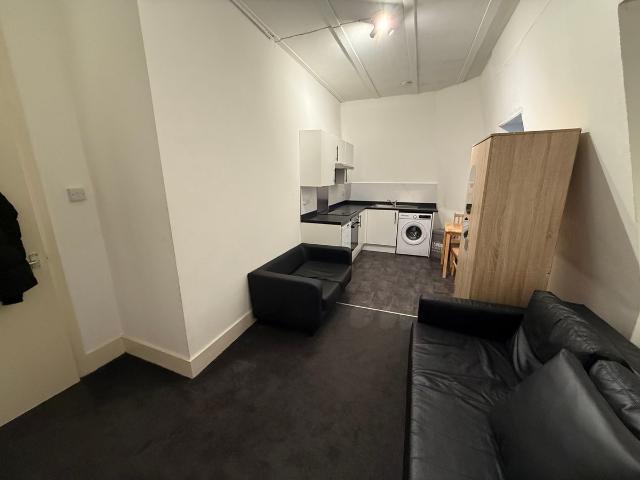 Navigator Square, London N19, 1 bed flat to rent, £1,800 pcm | PrimeLocation
