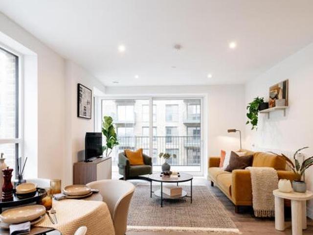 Navigator Place, Kidbrooke Village, 2 Bedroom Apartment
