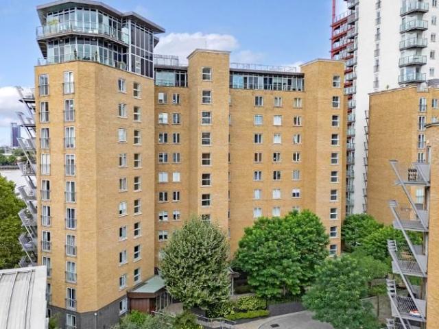 Naxos Building, Hutchings Street, Canary Wharf, London E14, 1 bed flat to rent, £2,340 pcm | PrimeLocation
