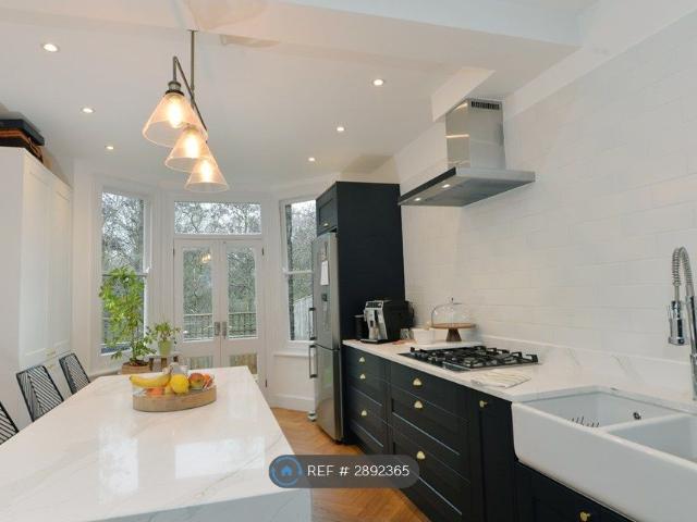 Naylor Road, London N20, 3 bed terraced house to rent, £3,300 pcm | PrimeLocation