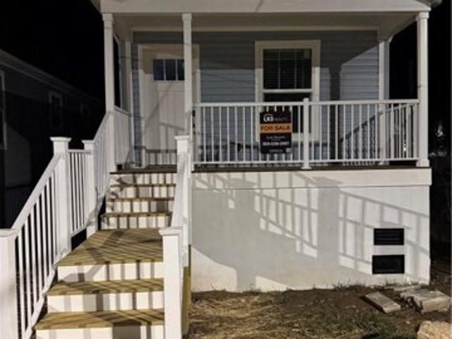 Nd Ave, Charleston, Home For Sale