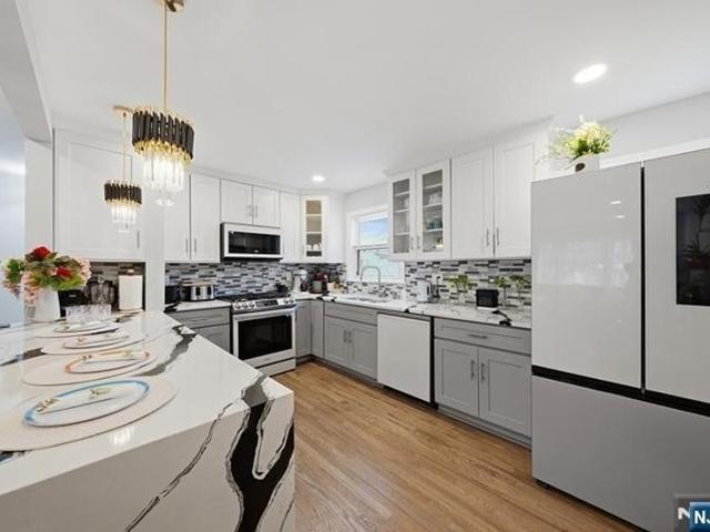 Nd Ave, Roselle, Home For Sale