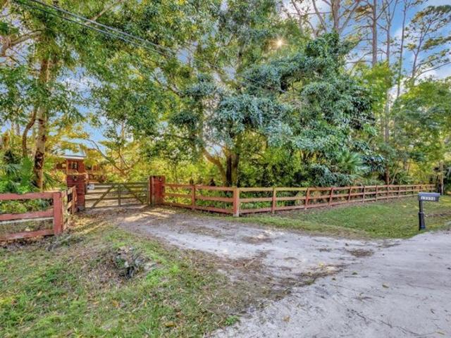 Nd Ct N, Royal Palm Beach, Home For Sale