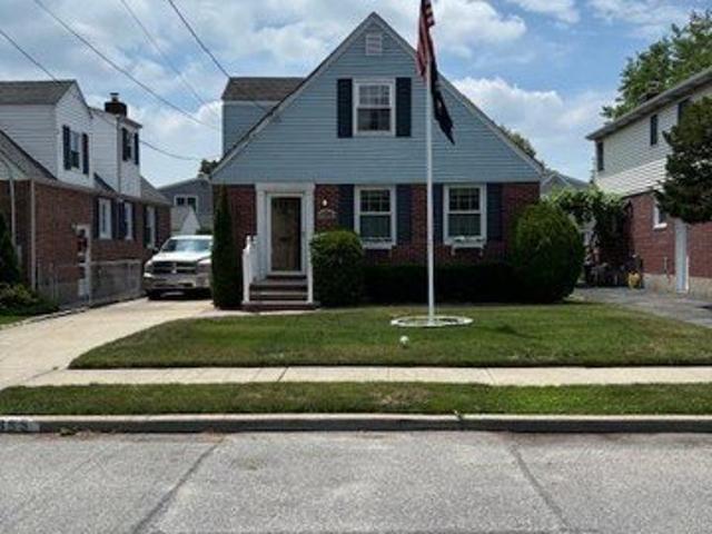 Nd Pl S, Garden City, Home For Sale