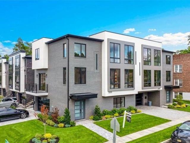 Nd St Unit A, Palisades Park, Condo For Sale