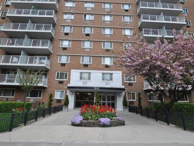 Nd St Unit C, Woodside, Property For Sale