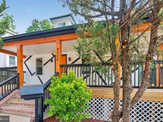 Nd St, Mount Rainier, Home For Sale