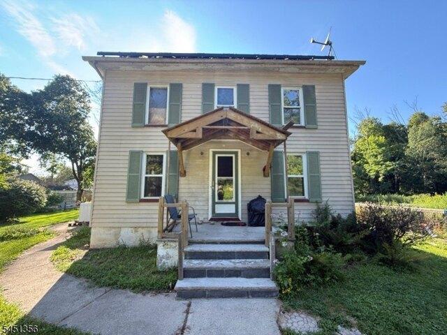 Nd St, Oxford, Home For Sale