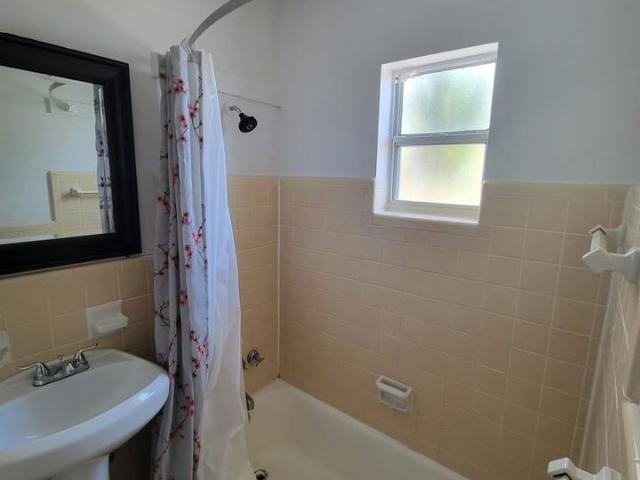 NDR Pahokee 1503 S Atlantic 1 Bedroom Apartment for Rent at 1503 South Atlantic Avenue, Daytona Beach, FL 32118