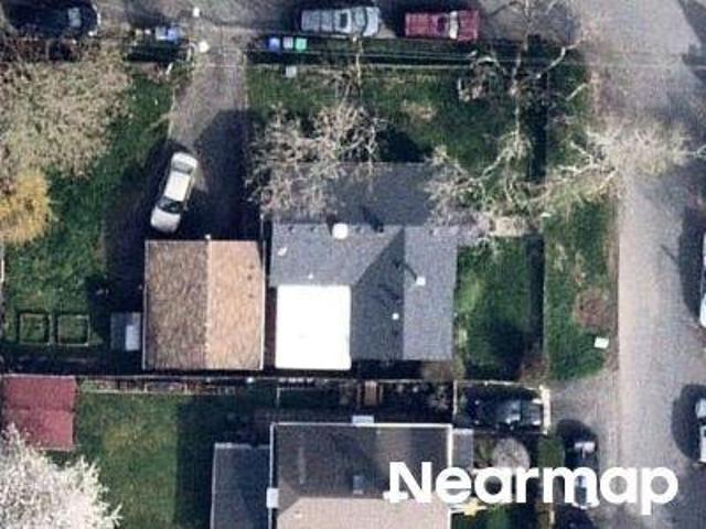NE 43rd Ave