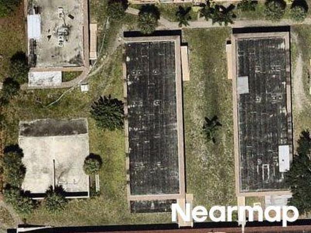 NE 41st St Apt 60d