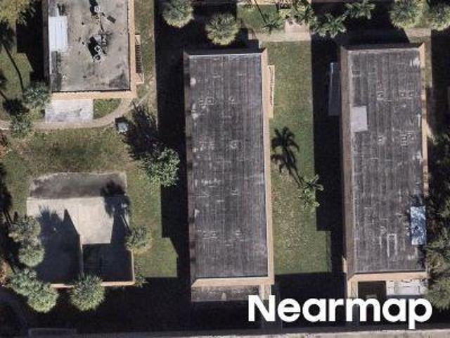 NE 41st St Apt