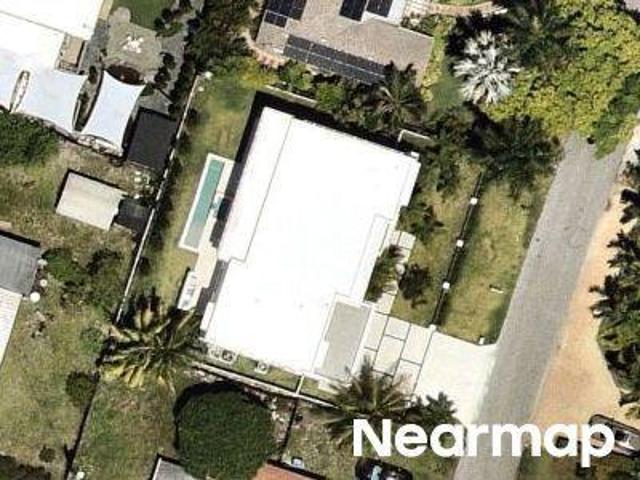 NE 4th Ave