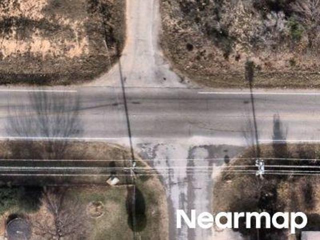 NE 50th St