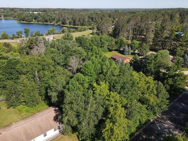 NE 5th Ave, Grand Rapids, MN 55744